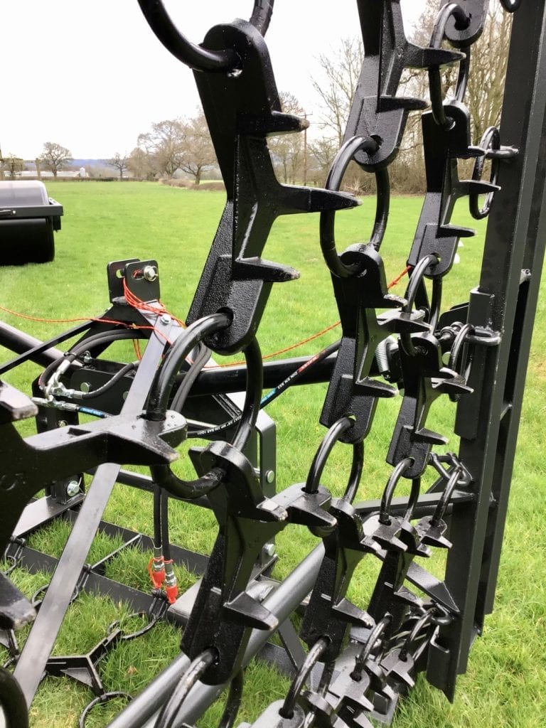 Heavy Duty Mounted Chain Harrows | BORDER PLANT SALES LTD